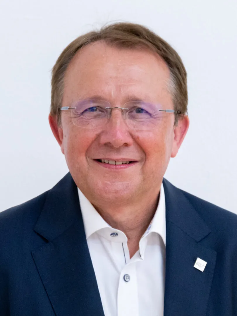 St. Pölten: Stadler stellt sein neues SPÖ-Team vor - Birgit Becker und ...